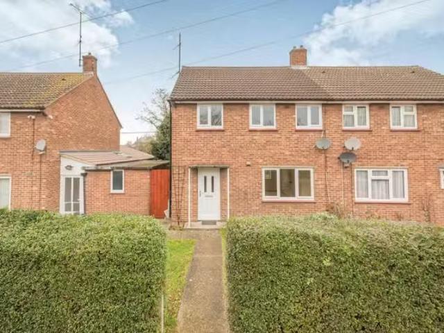 Deal! 1 BA 3 bedroom house for rent in Whitehill Road, Cambrid.