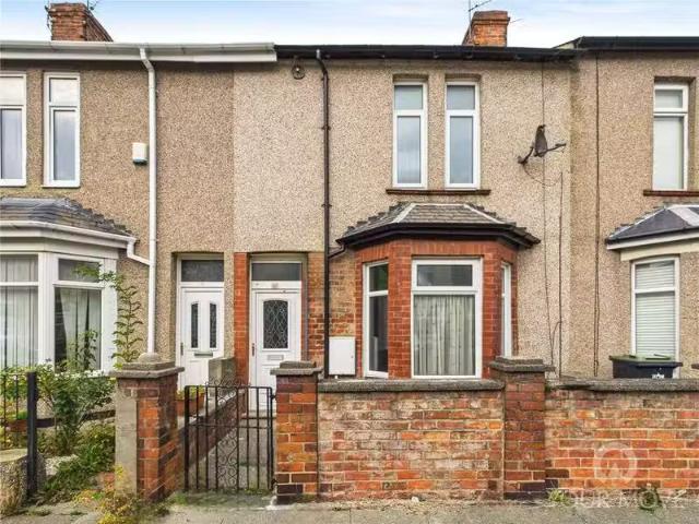 Unique 1 BA 3 bedroom Mid Terrace House to rent, Nelson Terrac.