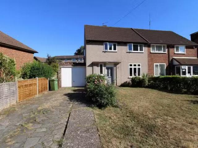 Deal! 1 BA 3 bedroom semi detached house for rent in Blythe Hi.