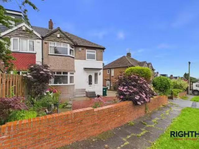 Charming 1 BA 3 bedroom semi detached house for rent in Hedge.