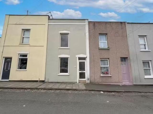 Deal! 1 BA 3 bedroom terraced house for rent in Bedminster, Th.