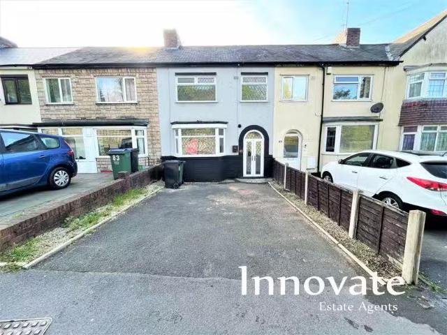 Nice 1 BA 3 bedroom terraced house for rent in Powke Lane, Row.