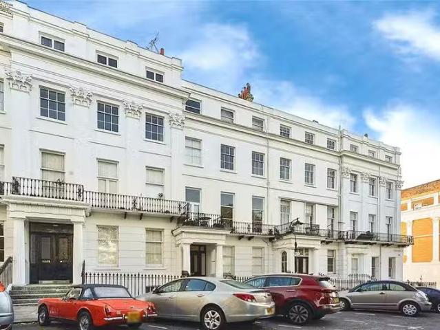 Cozy 1 BA Property to rent, Susinteraction Square, Brighton, B.