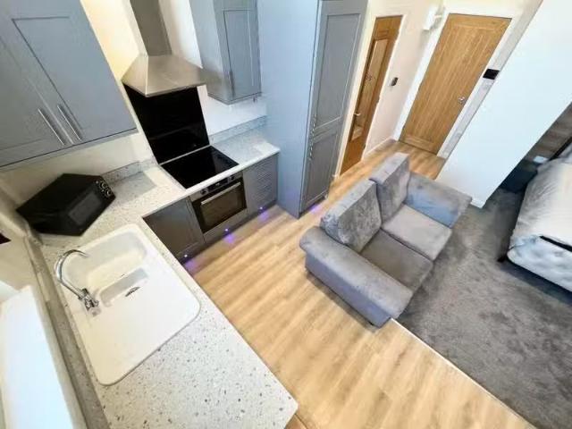 Cozy 1 BA Studio flat for rent in Friar Gate, Derby, Derbyshir.