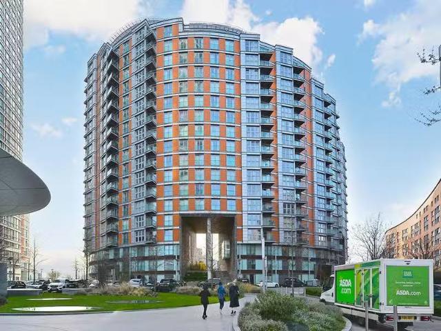Deal! 1 BA Studio flat for rent in New Providence Wharf, Fairm.