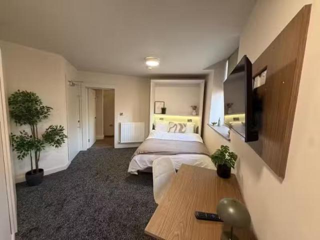 Cheap 1 BA Studio flat for rent in St Marys Gate, Derby, Derby.