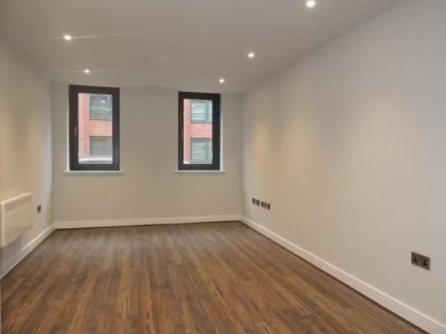 Deal! 1 bedroom apartment for rent in 75 Pope Street, Birmingh.