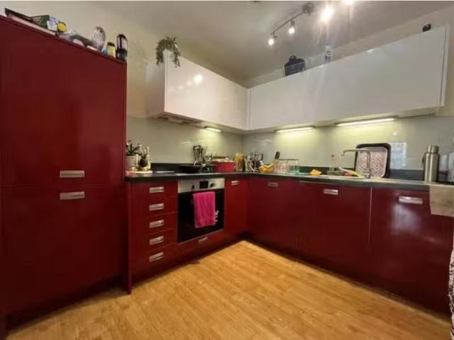 Cheap 1 bedroom apartment for rent in Upper Marshall Street, B.