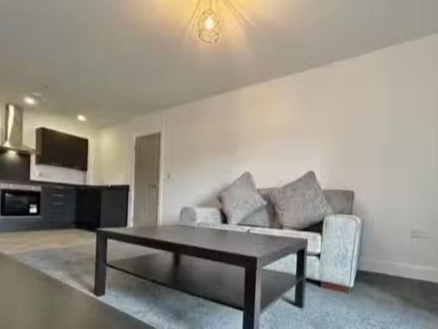 Charming 1 bedroom apartment for rent in Richmond Road, Cardif.