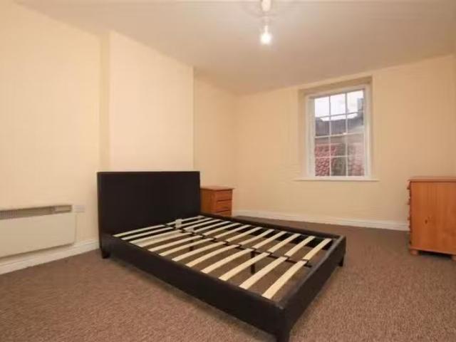 Rental! 1 bedroom flat for rent in Denmark Street, Bristol, BS1