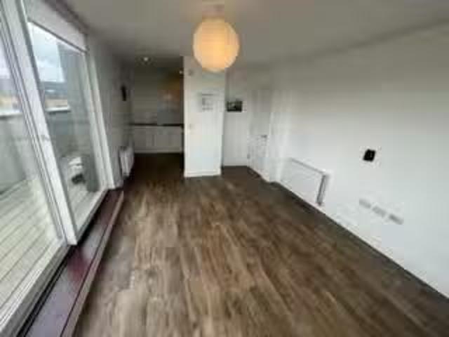 Unique 1 bedroom flat for rent in Huxley House, Cambridge, CB1