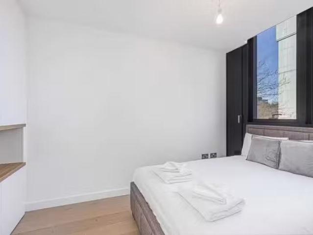Deal! 1 bedroom flat to rent in Highgate Hill, London N19