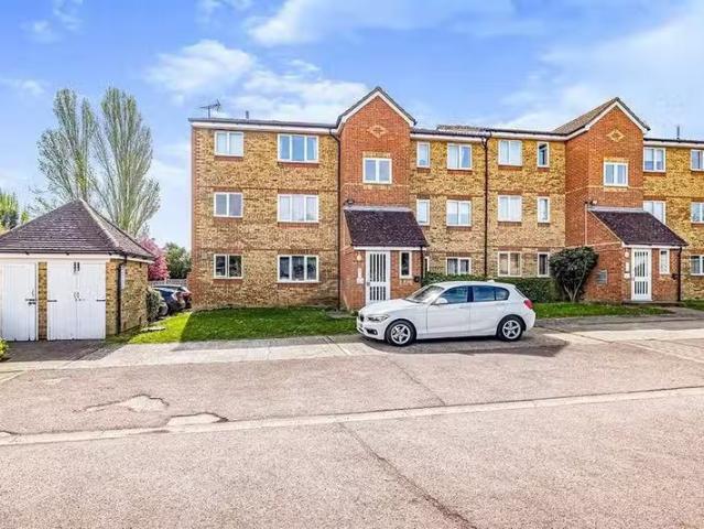 Nice 1 bedroom Flat to rent, Jersey House, Scammell Way, WD18.