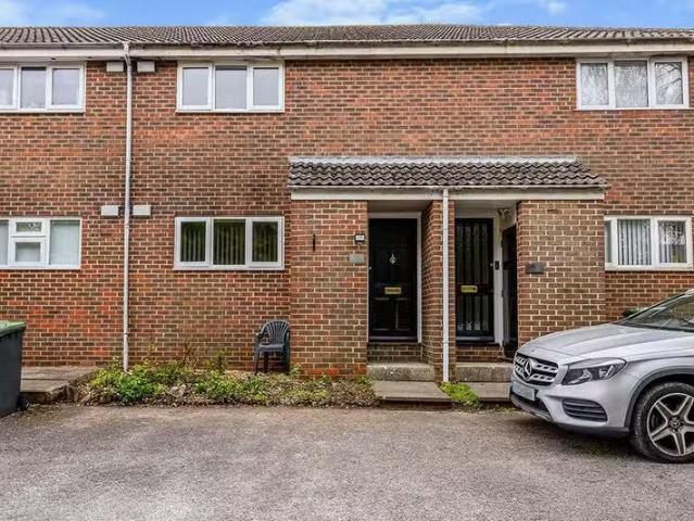 For Rent! 1 bedroom Flat to rent, Spruce Avenue, Waterlooville.