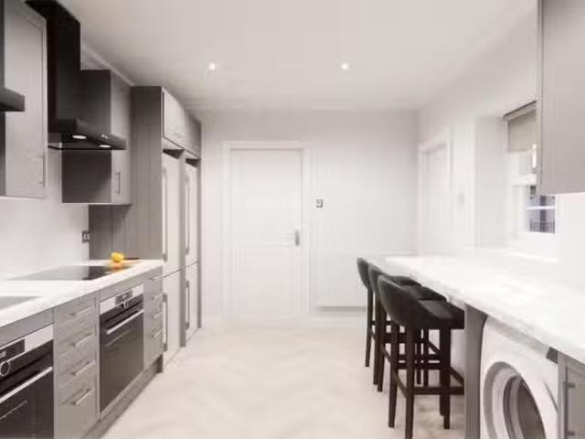 Rental! 1 bedroom house share for rent in Ashcombe Road, Westo.