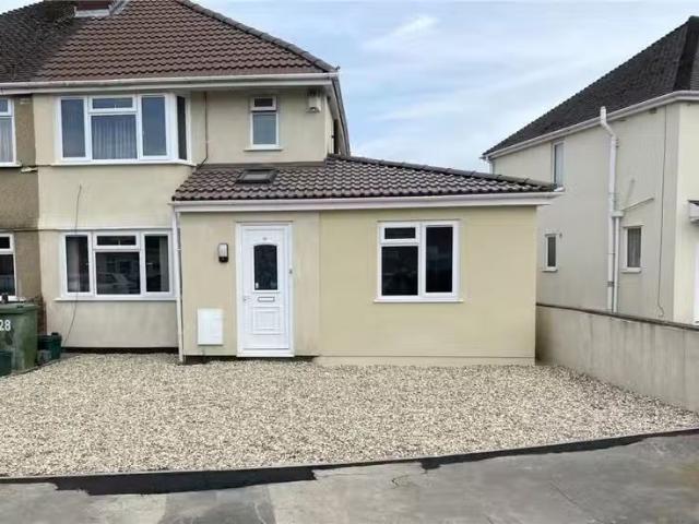 Deal! 1 bedroom house share for rent in Rodney Crescent, Filto.