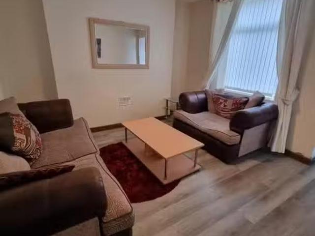 Cozy 1 bedroom house share for rent in Wood Road, Treforest, P.