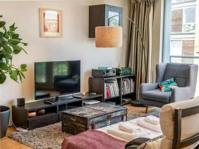 Rental! 1 BR Battersea Park Road, London