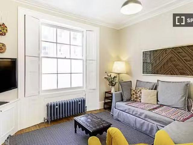 Rental! 1 BR Beautiful two bed abode Near King Cross