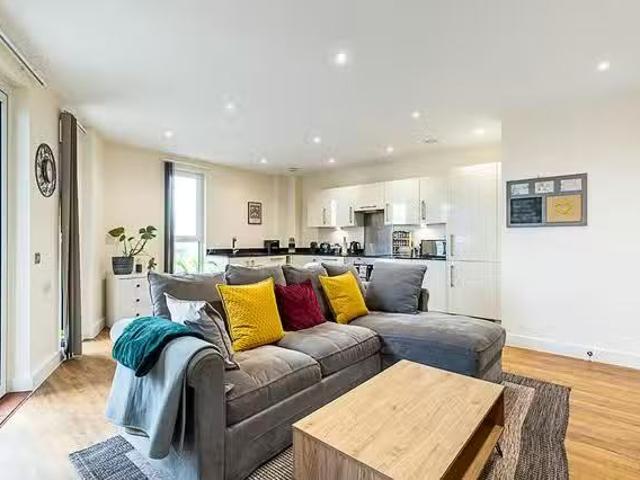 Charming 1 BR North Hatton Road, Hounslow