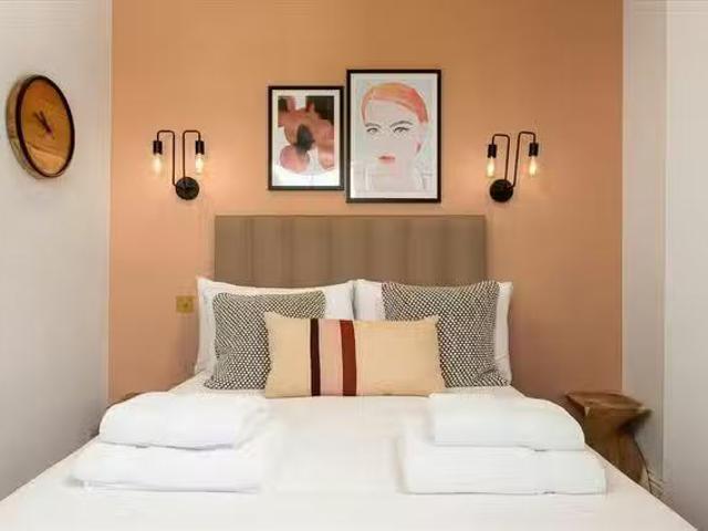 Cozy 1 BR Pembridge Villas, London