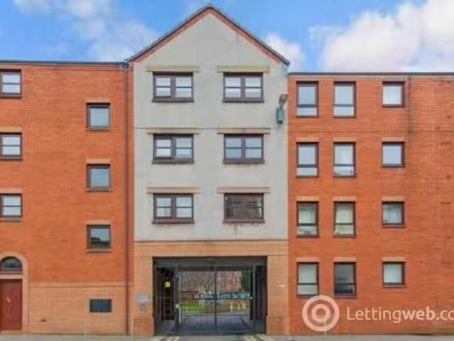 Charming 1 BR Property to rent in Albion Gate, Merchant City.