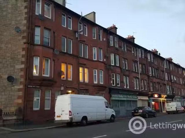 Rental! 1 BR Property to rent in Broomlands Street, Paisley