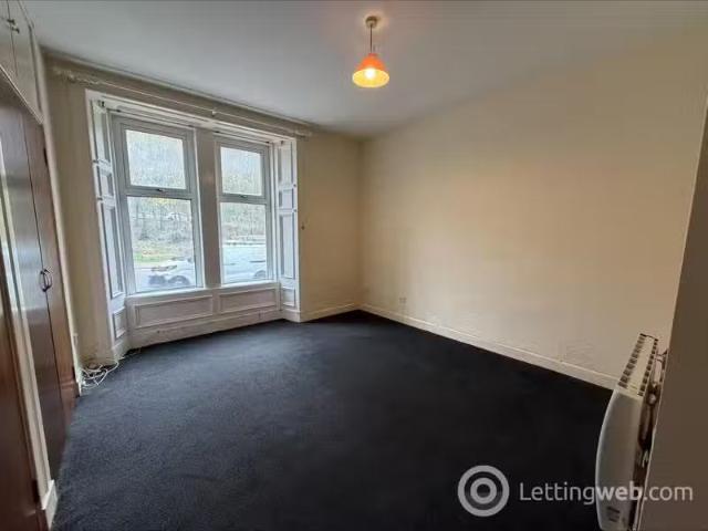 Just in! 1 BR Property to rent in G/L, 176 Lochee Road, Dundee.