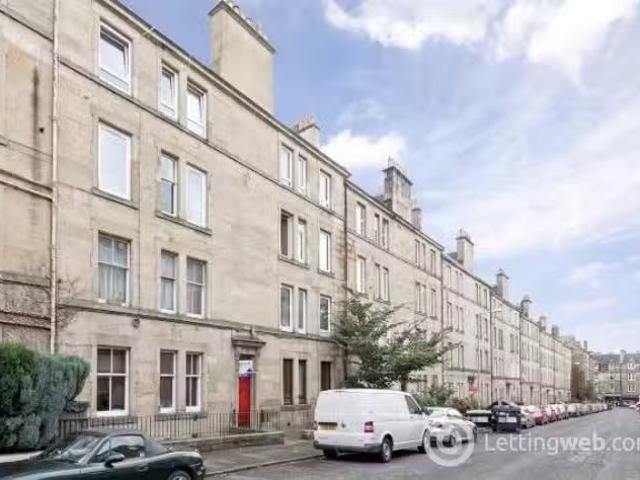 Unique 1 BR Property to rent in Wardlaw street, Gorgie, Edinbu.