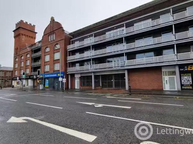 Cheap 1 BR Property to rent in West Street, Tradeston