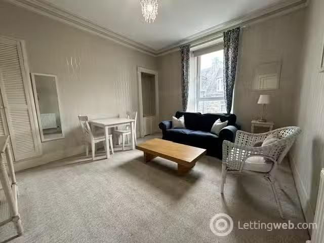 Nice 1 BR Property to rent in 50 Albert Street FFL