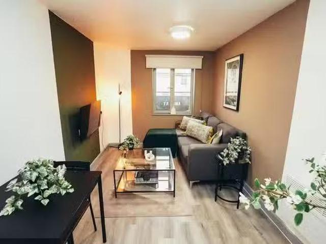 Cozy 1 BR Rockingham Street