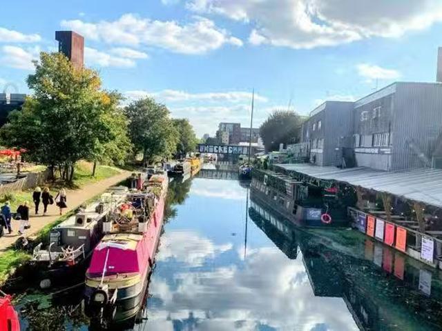 Rental! 1 BR Silk Mills Square, London