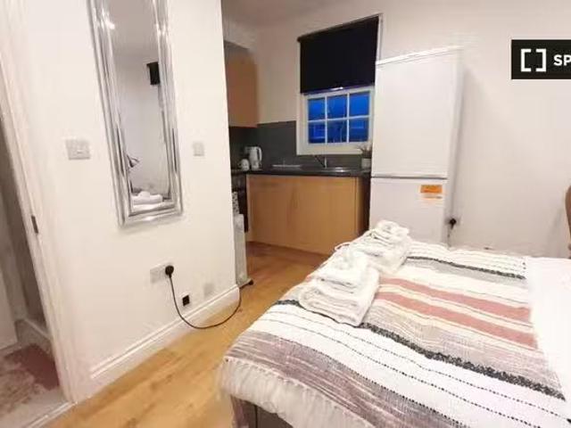 Unique 1 BR Studio for rent in Primrose Hill, London