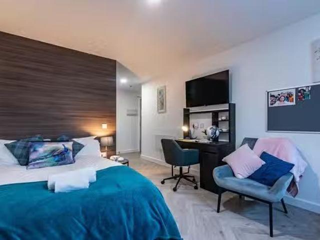 Rental! 1 Room Broadgate House CLUSTERS 3/4/5/6 Bedroom