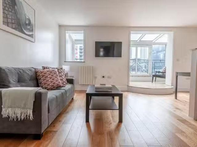Rental! 1 Room Pepper Street, Isle of Dogs 1 Bedroom 1 Bath