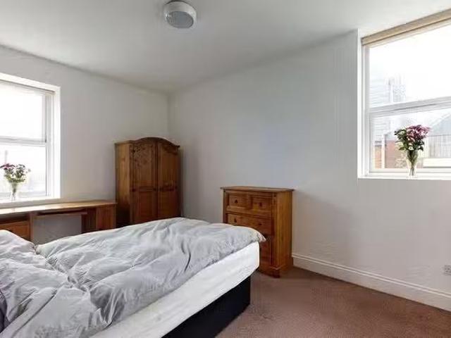 Rental! 2 BA 5 bedroom Room to rent, Greenbank Terrace, Greenb.