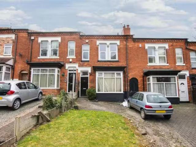 Unique 2 BA 7 bedroom house for rent in Bournbrook Road, Birmi.