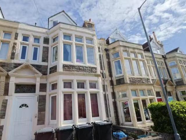 Cheap 2 BA 9 bedroom house share for rent in Harcourt Road, Br.