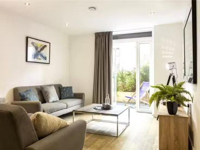 Unique 2 BA 2 bedroom apartment for rent in Allegro, 1 Exchang.