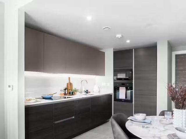 Nice 2 BA 2 bedroom apartment for rent in Broad Street, Birmin.