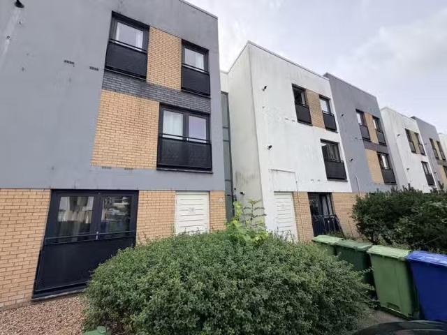 New 2 BA 2 bedroom apartment for rent in Firpark Close, Glasgo.