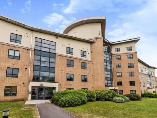 New 2 BA 2 bedroom apartment for rent in Lacuna, Windsor Espla.