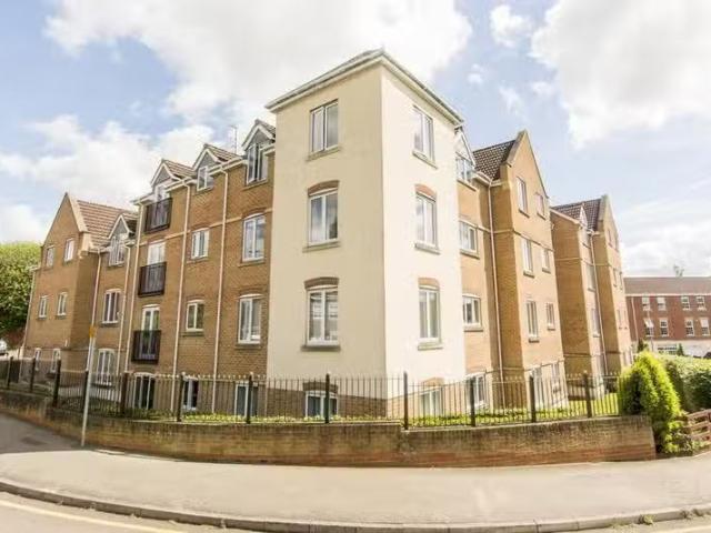 Unique 2 BA 2 bedroom flat for rent in Middlebrook Green, Mark.