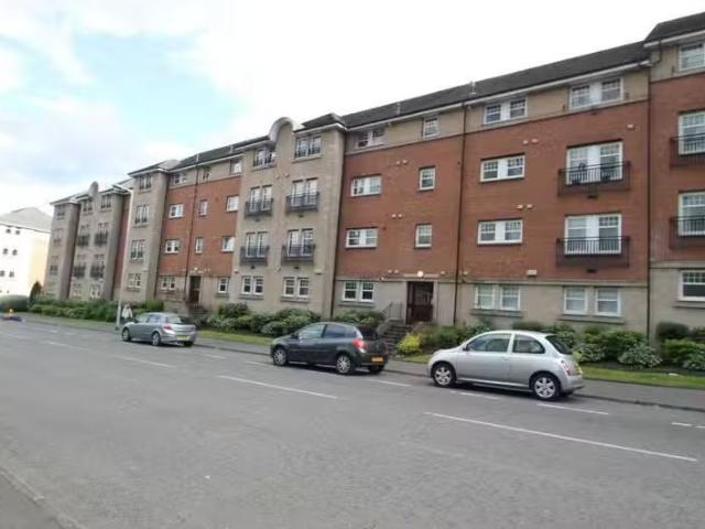 Cozy 2 BA 2 bedroom flat for rent in Pleasance St, Shawlands.