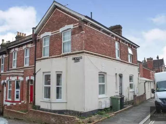 Nice 2 BA 2 bedroom flat for rent in St. Annes Road, Exeter, EX1