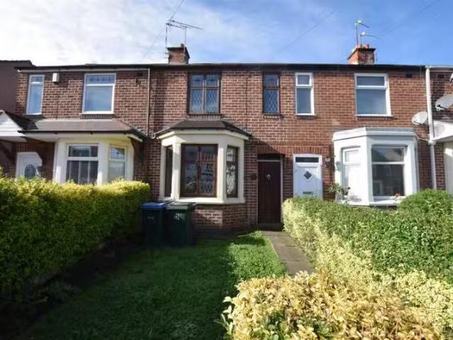 Cozy 2 BA 2 bedroom terraced house for rent in Thurlestone Roa.