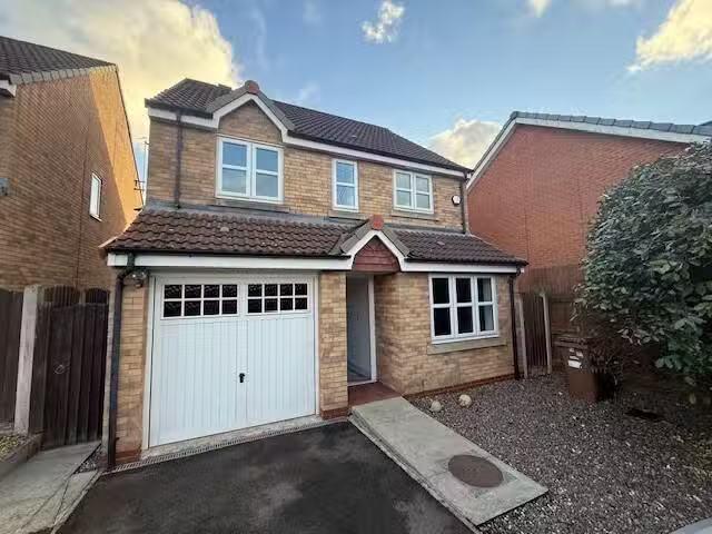 Cheap 2 BA 3 bedroom house for rent in Hogarth Drive, CH43 9JG.
