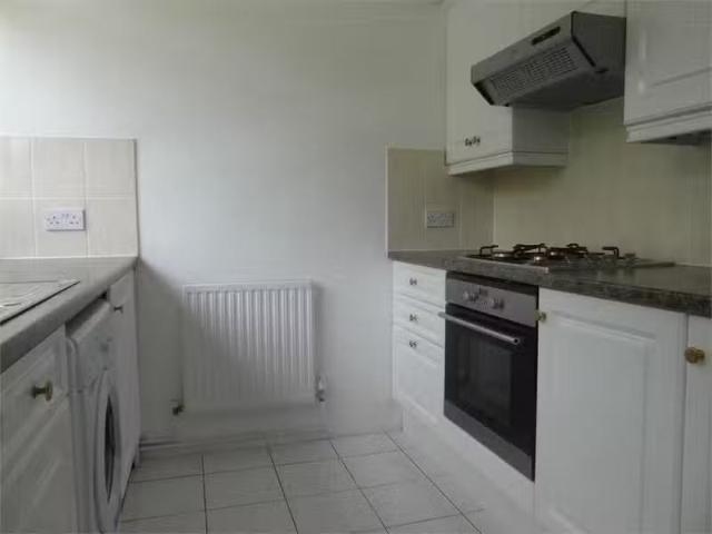 Unique 2 bedroom apartment for rent in Woodbourne, Augustus Ro.