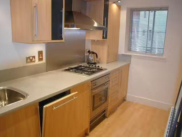 Charming 2 bedroom apartment for rent in Brindley Point, B16